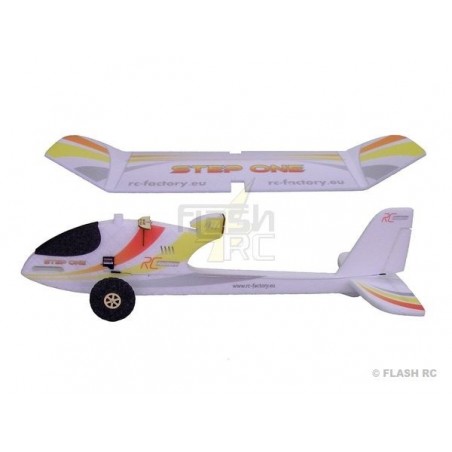 RC-Flugzeuge Anfänger - RC-Flugzeug Factory Step-One ca.0.85m - FLASH RC