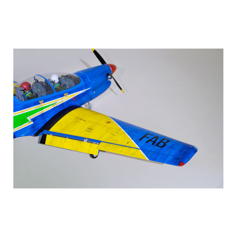Avion Phoenix Model - TUCANO env. 2,4m avec train électrique 50-60cc ...