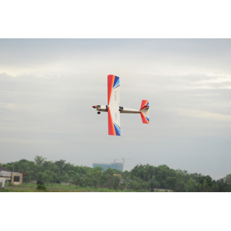 R/C planes for beginners - Phoenix model Classic sport 40 approx.1.43m ...